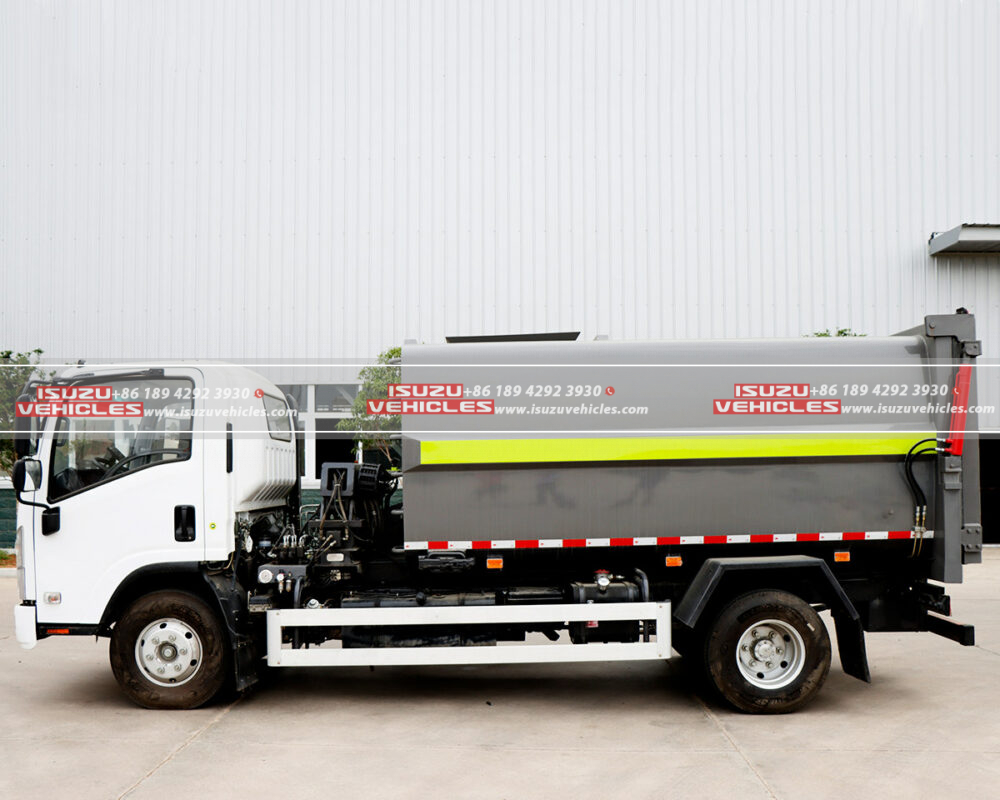 ISUZU Rufuse Side Loader Truck - ISUZU Vehicles