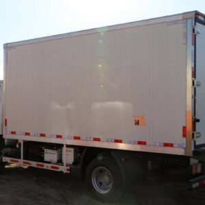 ISUZU 14 CBM รถบรรทุกตู้แช่ - ยานพาหนะ ISUZU