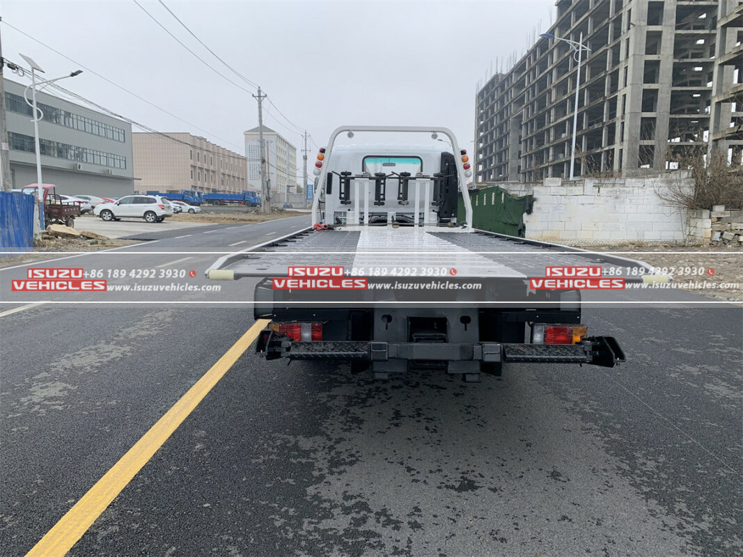 ISUZU 4 Ton Flatbed Rollback Tow Truck - ISUZU Vehicles