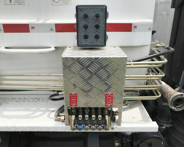 ISUZU Side Loader Compactor Truck - ISUZU Vehicles