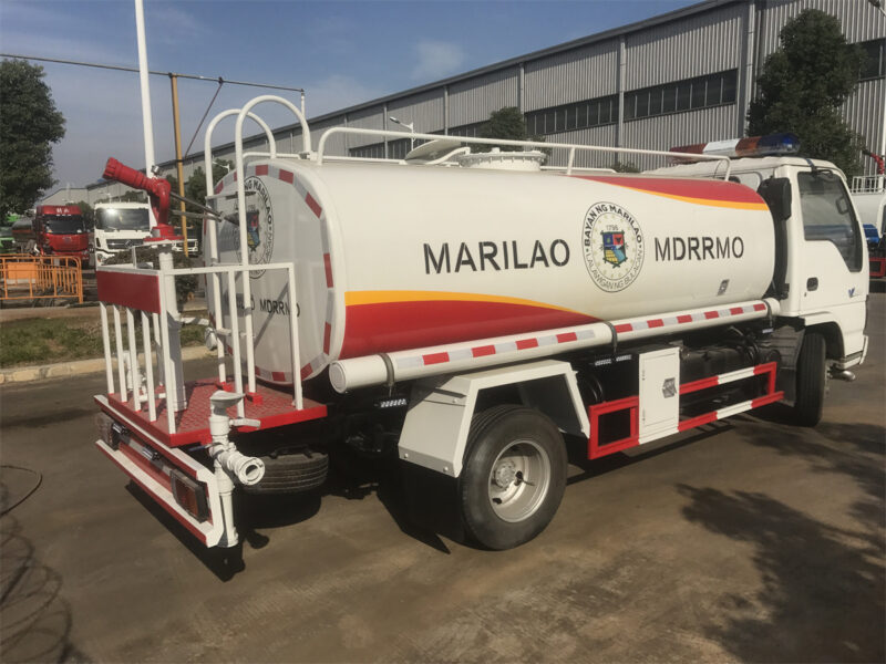 ISUZU 5,000L Water Sprinkler Truck - ISUZU Vehicles